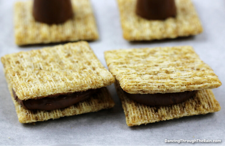 Salted Caramel Triscuit Cookies (Made With Rolos!) - Dancing Through ...