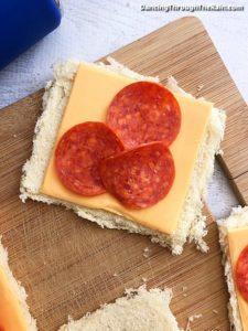 Easy Pepperoni Rolls (Only 4 Ingredients!) - Dancing Through the Rain